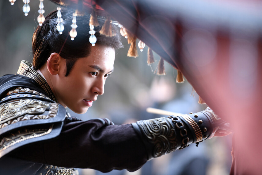 如意芳霏The Blooms at Ruyi Pavilion - 张哲瀚官方网站 | Zhang Zhehan Official Website